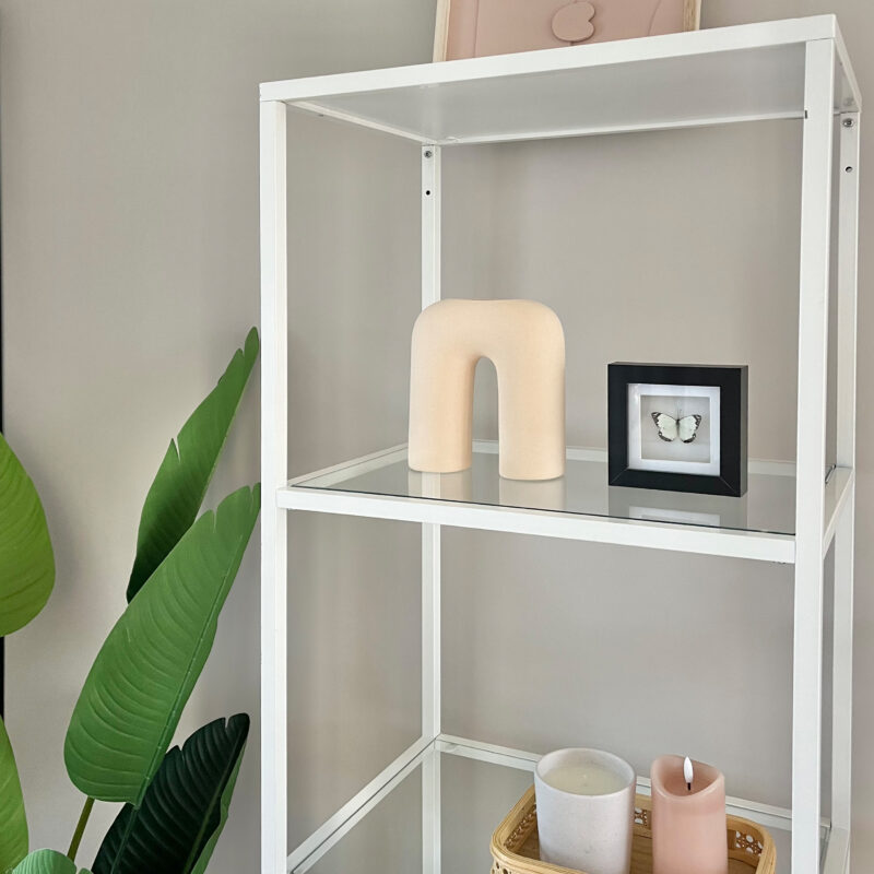 Beige vaas organische vorm keramiek